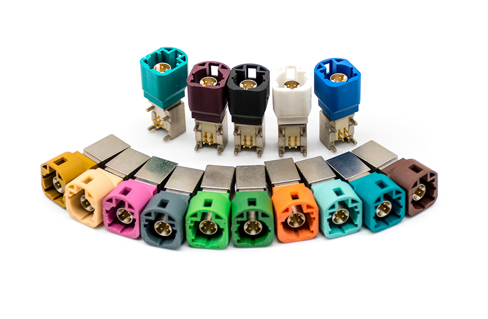 HSD (High Speed Data) Plug Straight 4+2 Pin Panel Mount